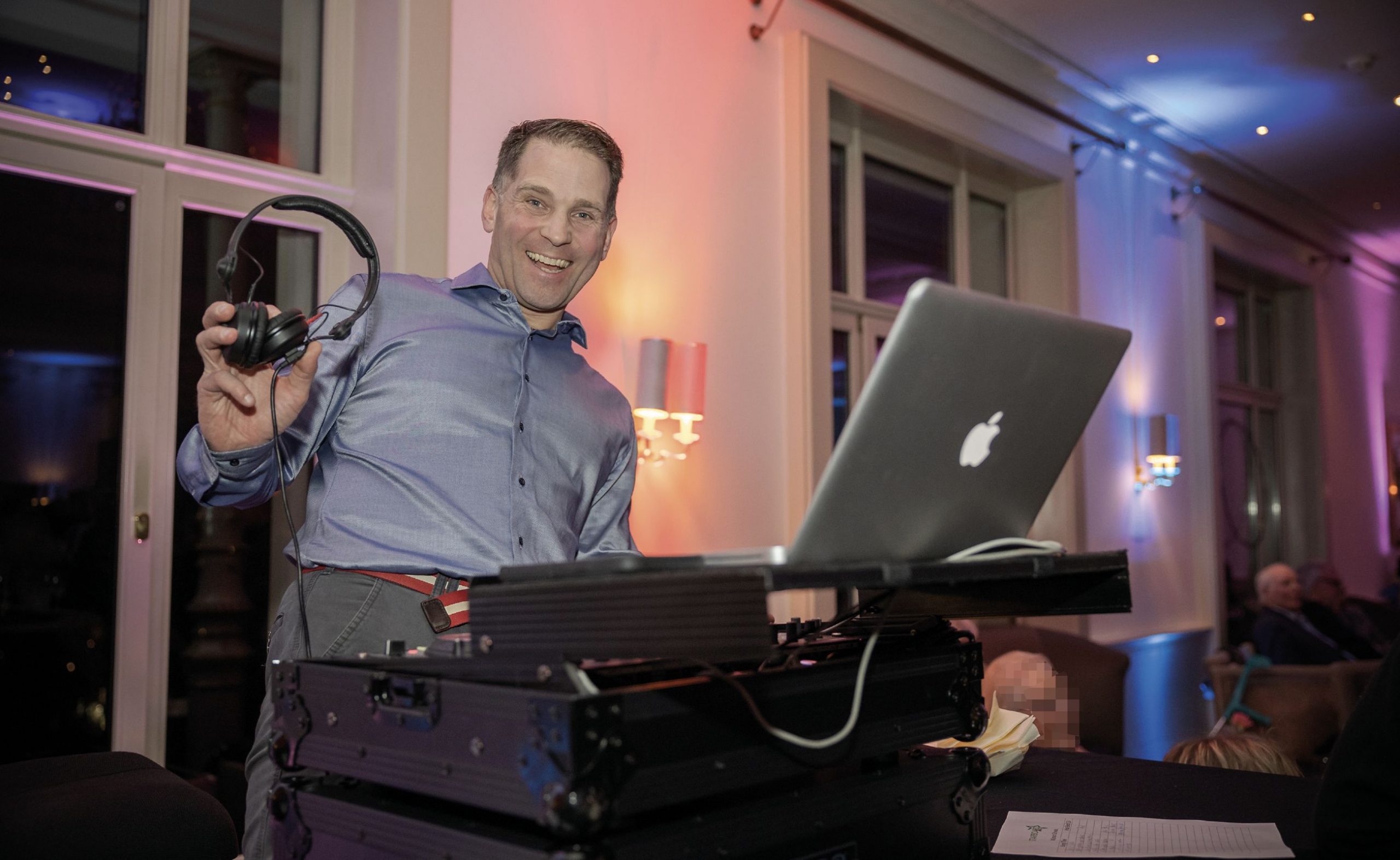 Stimmungsmacher – Ganz Ohr für den DJ - Kloenschnack